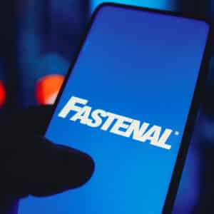 Florness to Step Down as Fastenal CEO in July - Modern Distribution ...