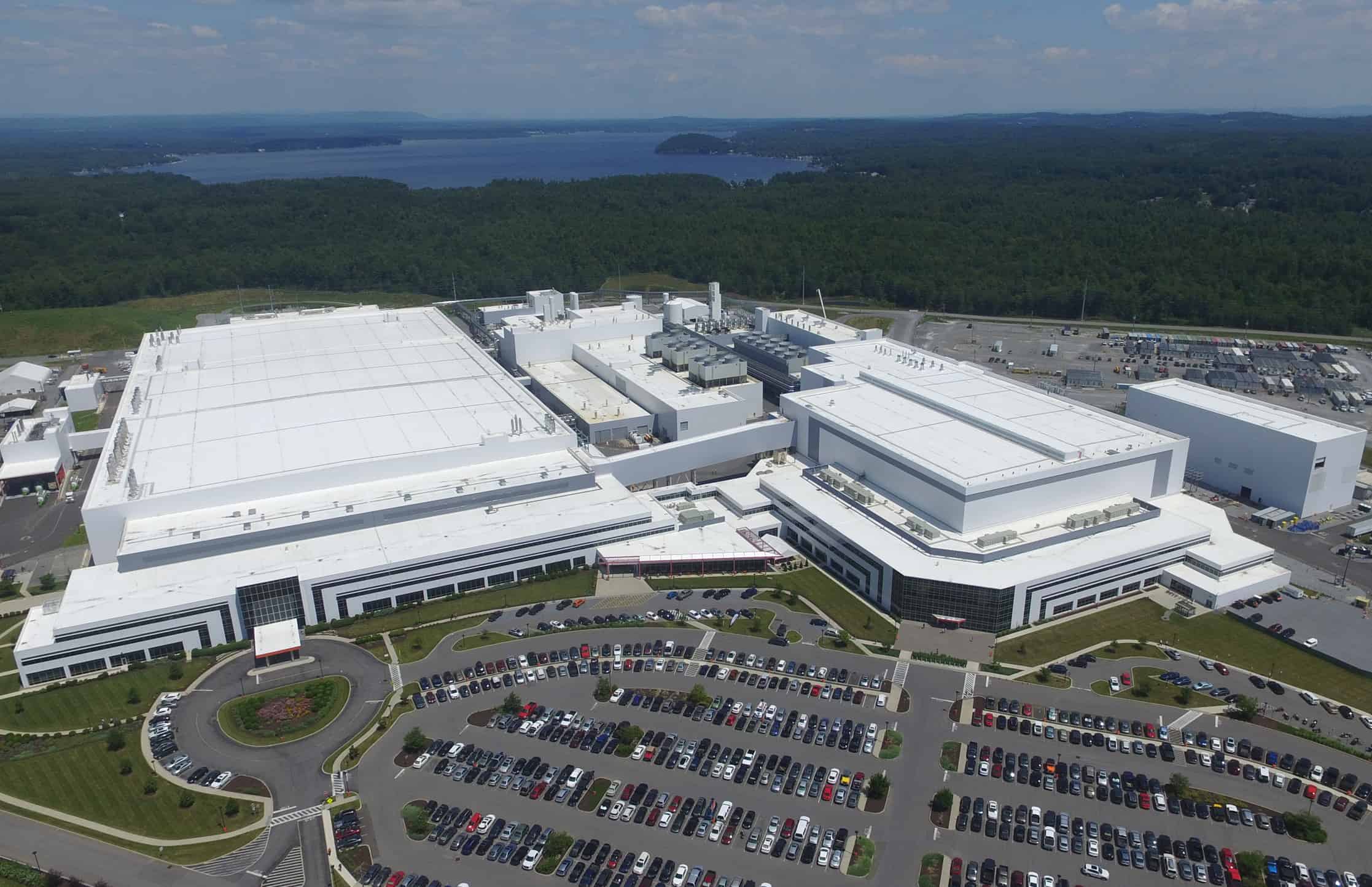 GlobalFoundries to Spend $16B on Chip Production in NY, VT - Modern ...