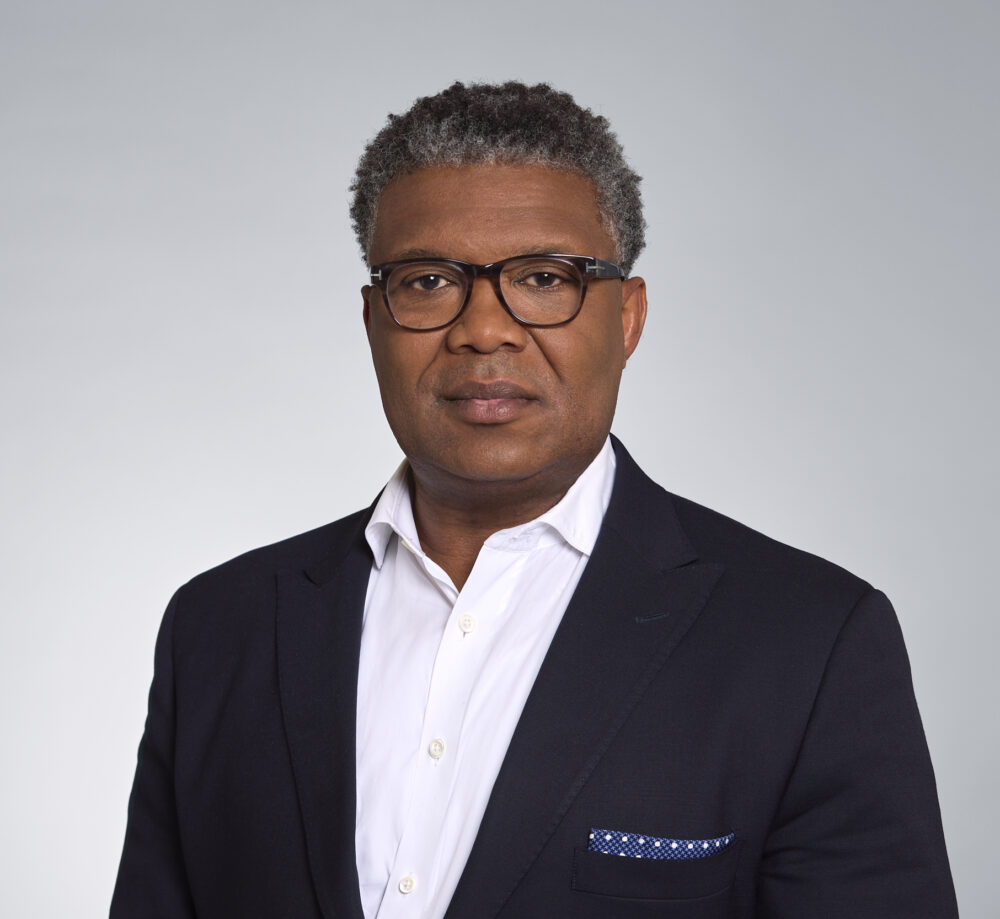 Henry Schein Taps Former Thermo Fisher Exec as New CEO - Modern ...